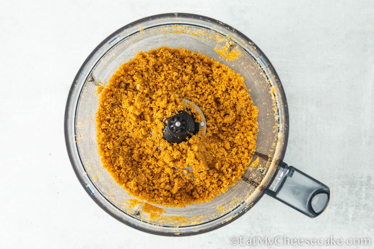 No Bake Dulce De Leche Cheesecake | Greedy Gourmet