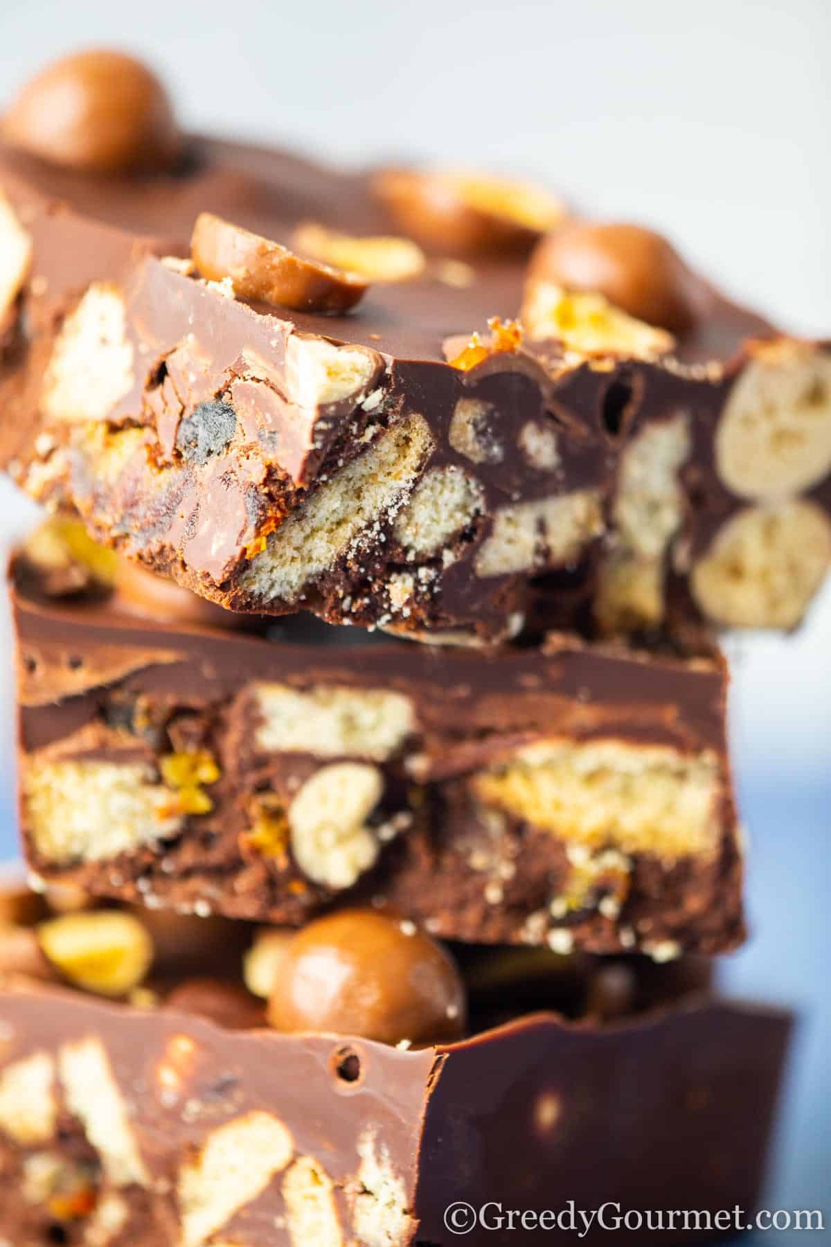 Malteser Tiffin | Greedy Gourmet