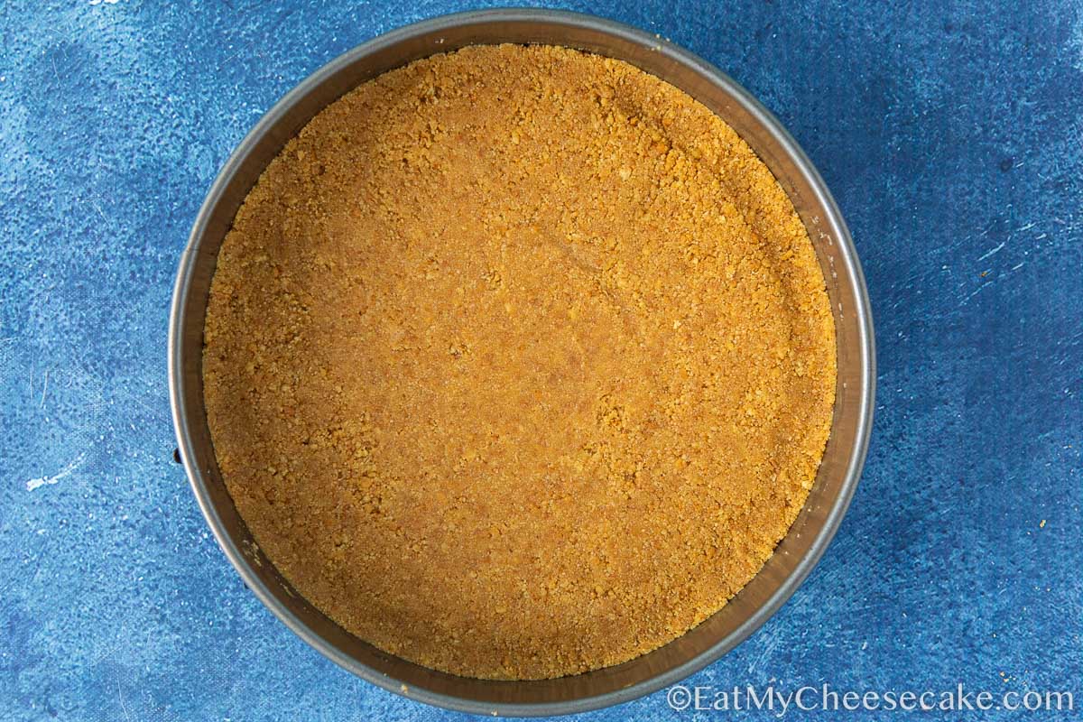 No Bake White Chocolate Cheesecake | Greedy Gourmet