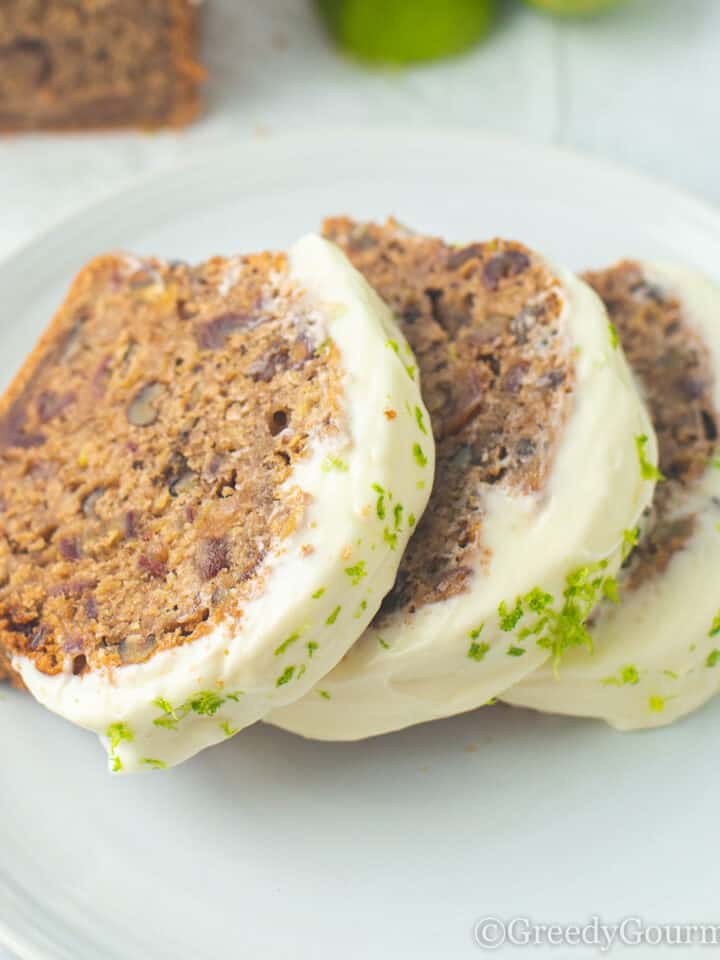 Cinnamon Bundt Cake - This Cake Recipe Is Perfect For Tackling Cold Weather