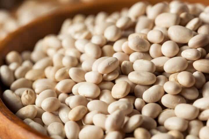 The Best 9 Pinto Bean Substitutes | Greedy Gourmet