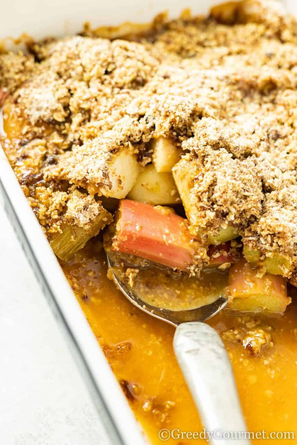 Rhubarb And Pear Crumble | Greedy Gourmet