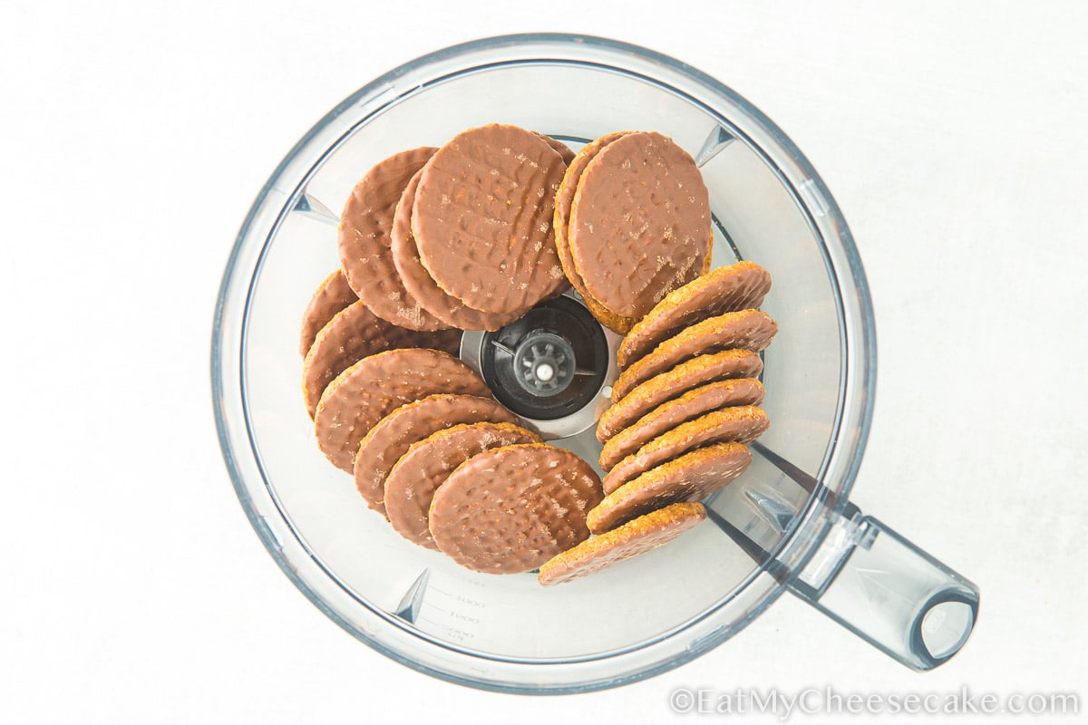 Galaxy Cheesecake | Greedy Gourmet