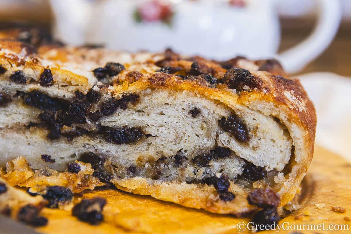 Lardy Cake | Greedy Gourmet