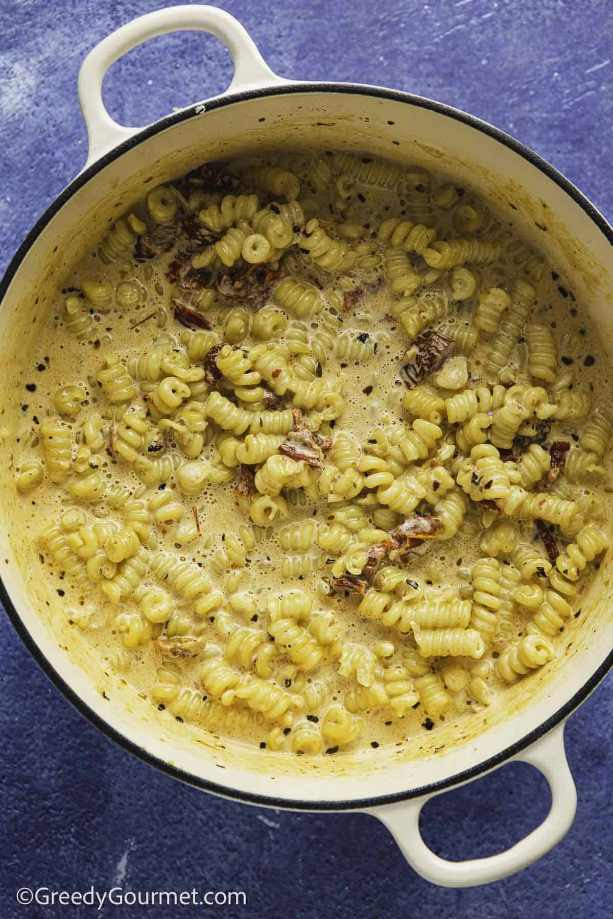 One Pot Marry Me Chicken Pasta Recipe | Greedy Gourmet